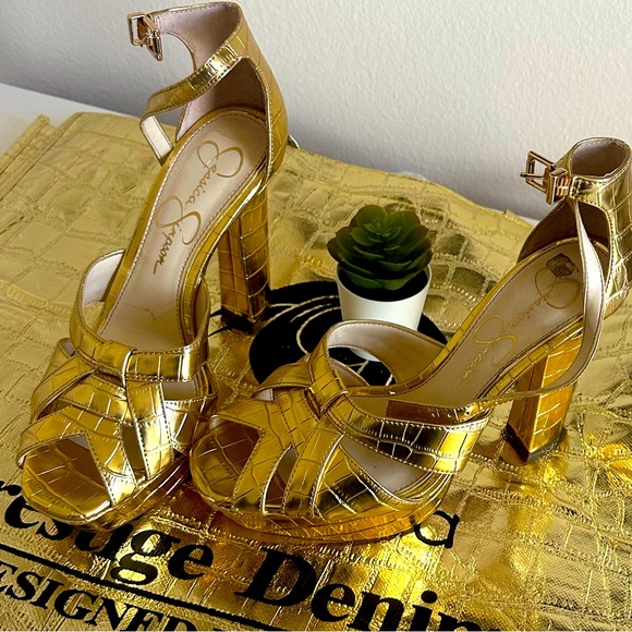 Jessica Simpson | Shoes | Jessica Simpson Metallic Gold Platform Heels ...